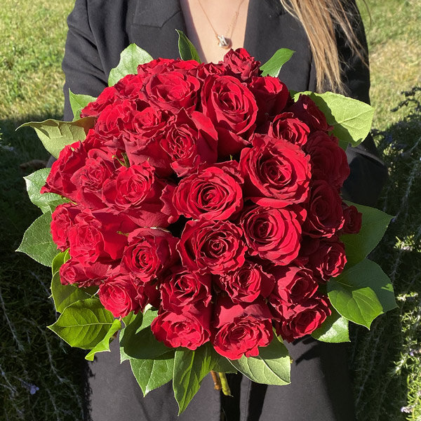 Bouquet de 40 Roses Rouges - Livraison en Express | Florajet