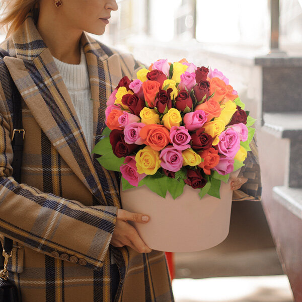 Bouquet 50 Roses Multicolores - Livraison Express | Florajet